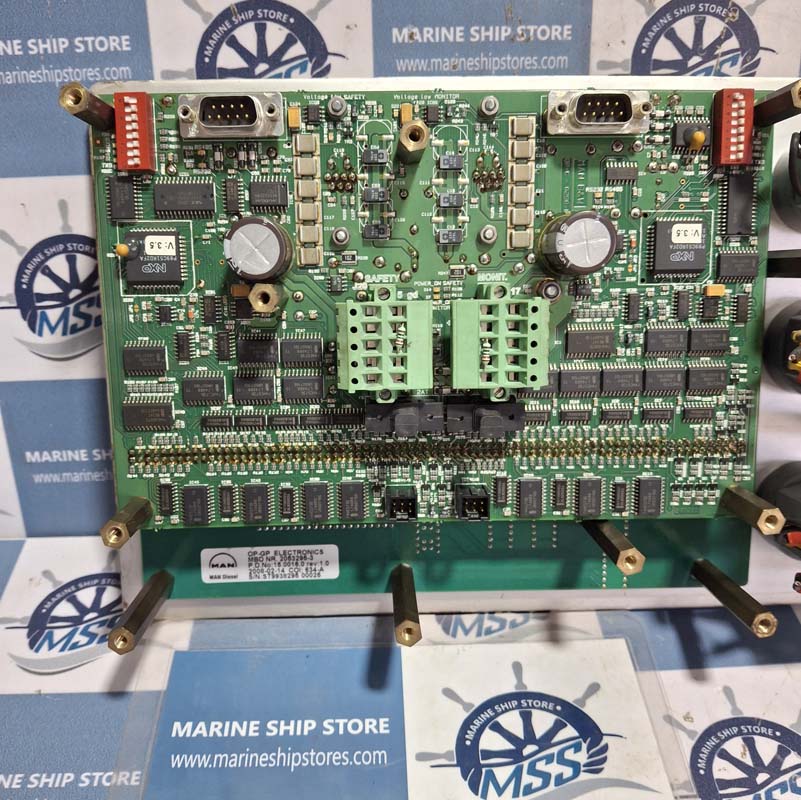 MAN B&W OP-GP-ELECTRONICS MBD-NO-2053295-3 REV-1.0 CONTROL PANEL ...